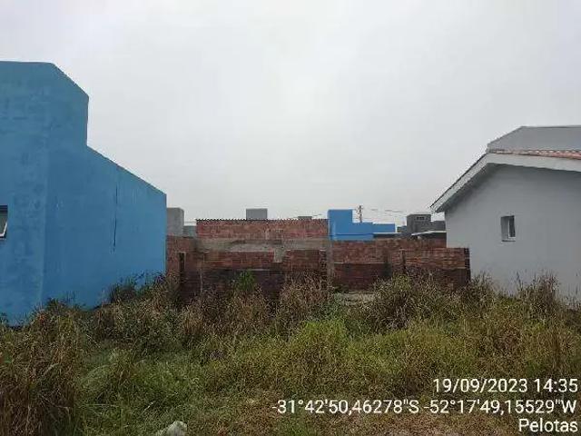 Terreno / Lote para Venda em Pelotas/RS Três Vendas