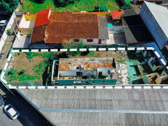 Terreno / Lote para Venda em Peruíbe/SP Centro