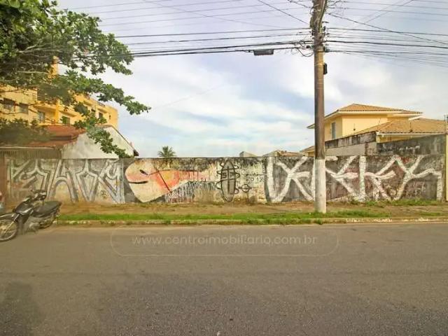 Terreno / Lote para Venda em Peruíbe/SP Centro