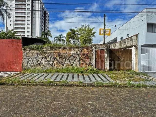 Terreno / Lote para Venda em Peruíbe/SP Centro