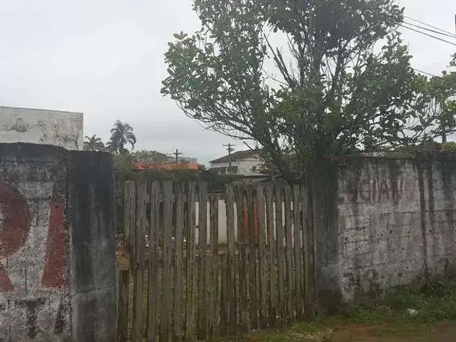 Terreno / Lote para Venda em Peruíbe/SP Centro