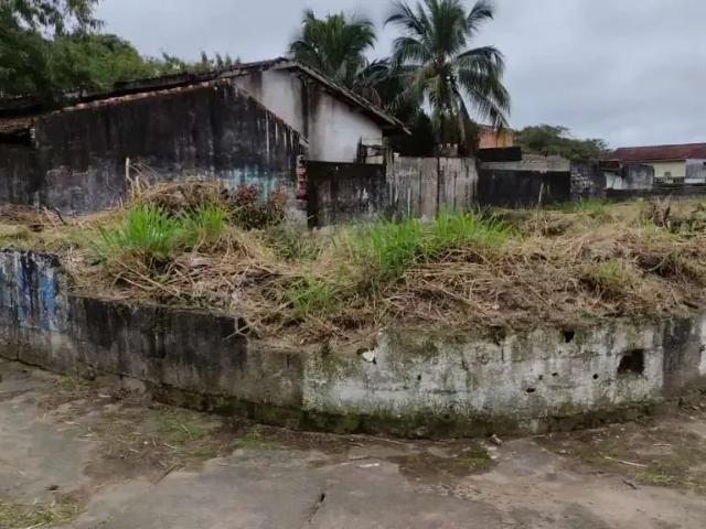 Terreno / Lote para Venda em Peruíbe/SP Centro