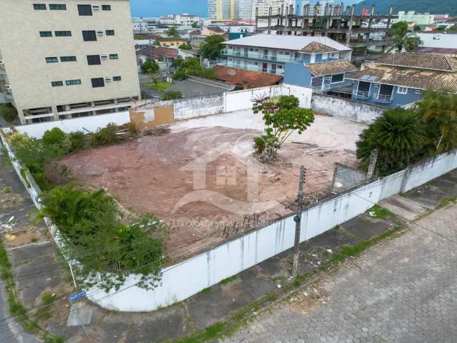Terreno / Lote para Venda em Peruíbe/SP Centro