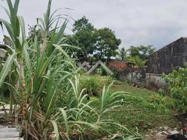 Terreno / Lote para Venda em Peruíbe/SP Arpoador