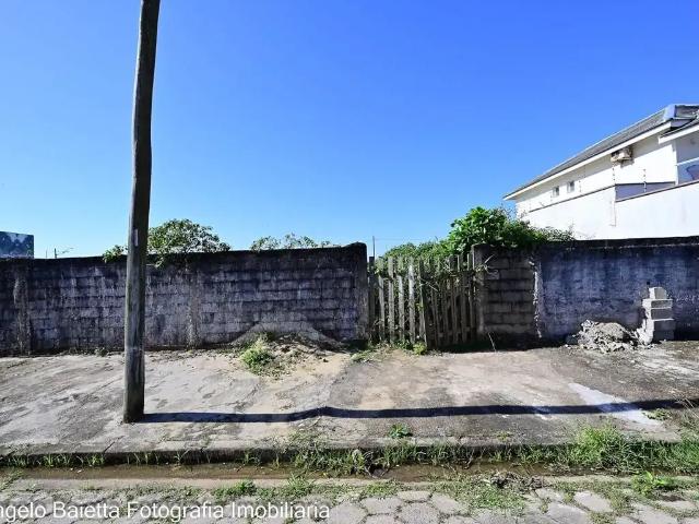 Terreno / Lote para Venda em Peruíbe/SP Balneário Josedy