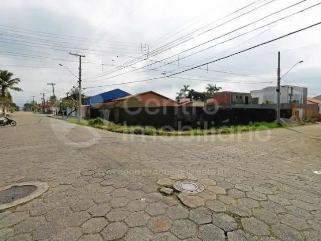 Terreno / Lote para Venda em Peruíbe/SP Balneário Josedy