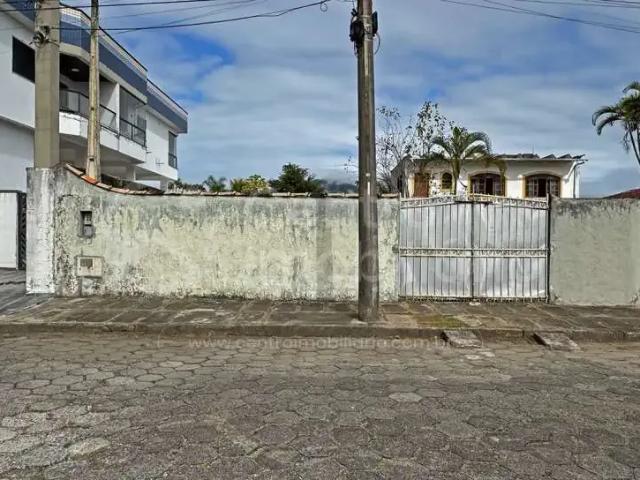 Terreno / Lote para Venda em Peruíbe/SP Balneario Sambura