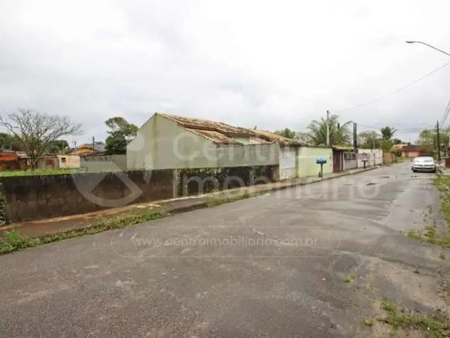Terreno / Lote para Venda em Peruíbe/SP Belmira Novaes