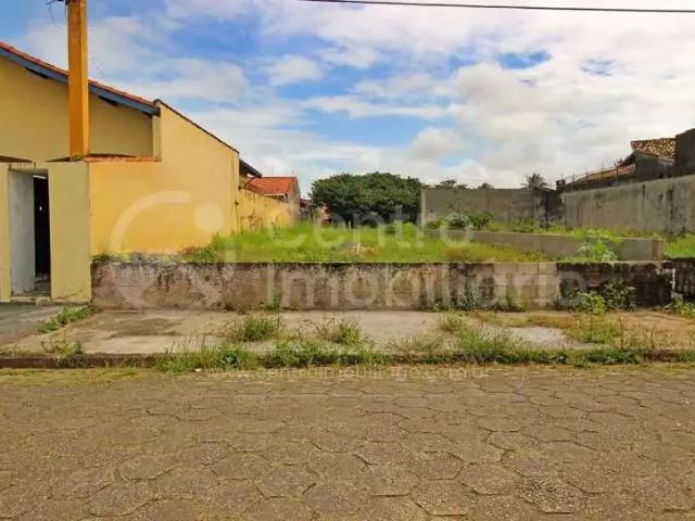 Terreno / Lote para Venda em Peruíbe/SP Estância Balneária Maria Helena Novaes