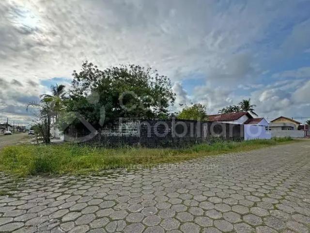 Terreno / Lote para Venda em Peruíbe/SP Parque Turístico