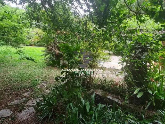 Terreno / Lote para Venda em Petrópolis/RJ Carangola