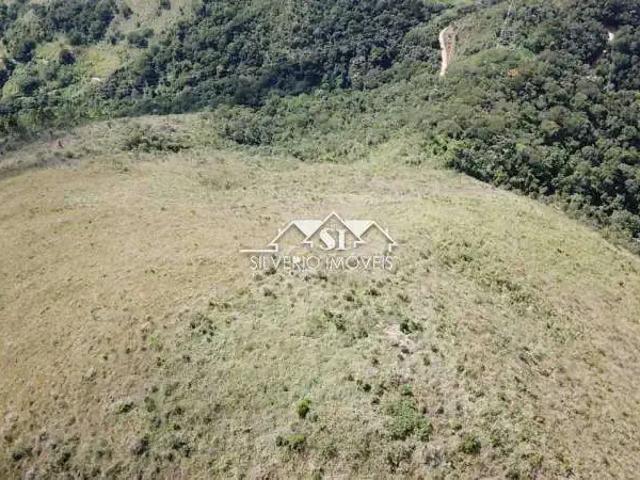 Terreno / Lote para Venda em Petrópolis/RJ Nogueira