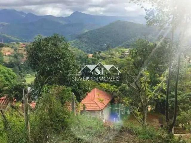 Terreno / Lote para Venda em Petrópolis/RJ Nogueira