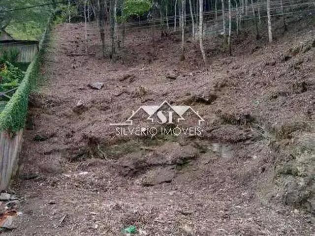 Terreno / Lote para Venda em Petrópolis/RJ Quitandinha