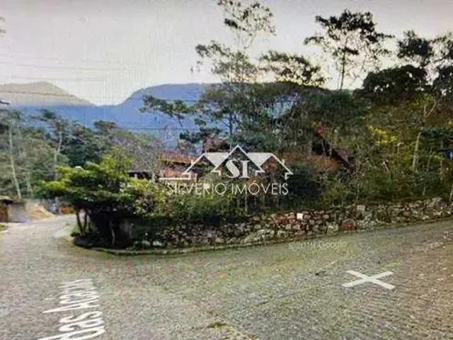 Terreno / Lote para Venda em Petrópolis/RJ Retiro
