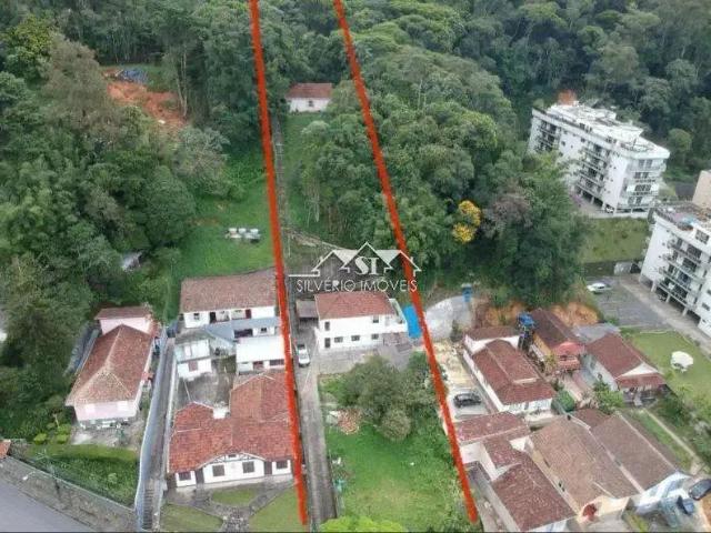 Terreno / Lote para Venda em Petrópolis/RJ Valparaíso