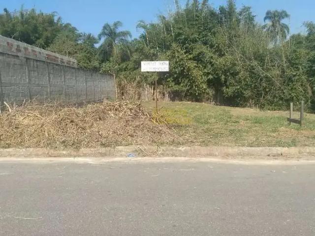 Terreno / Lote para Venda em Pindamonhangaba/SP Vitória Vale III
