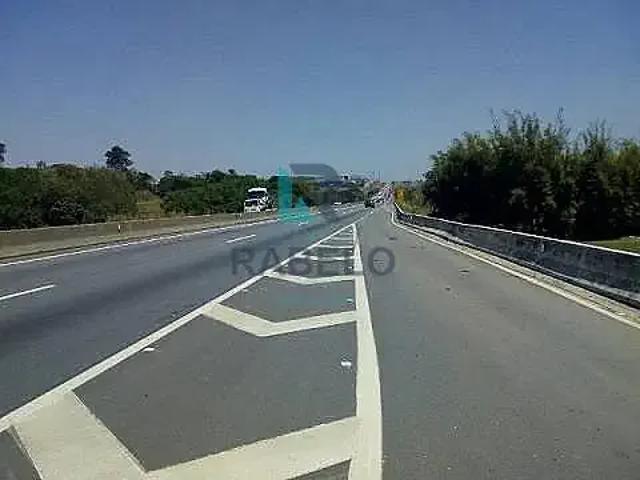 Terreno / Lote para Venda em Pindamonhangaba/SP Centro