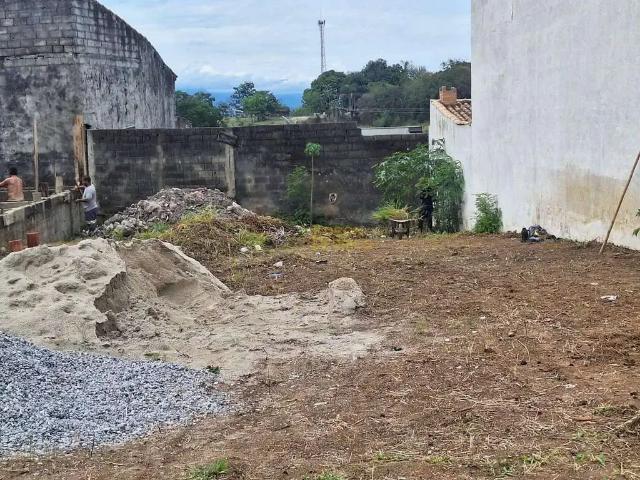 Terreno / Lote para Venda em Pindamonhangaba/SP Conjunto Residencial Araretama