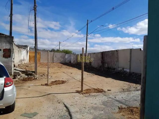 Terreno / Lote para Venda em Pindamonhangaba/SP Conjunto Residencial Araretama