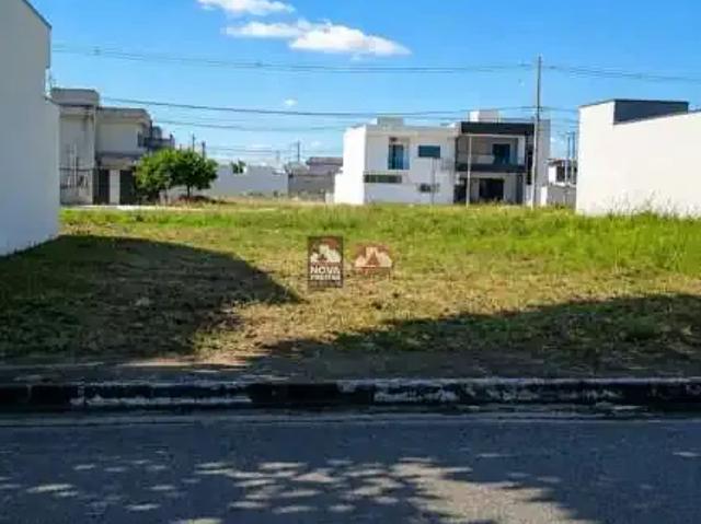 Terreno / Lote para Venda em Pindamonhangaba/SP Loteamento Santa Clara