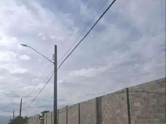 Terreno / Lote para Venda em Pindamonhangaba/SP Parque Lago Azul