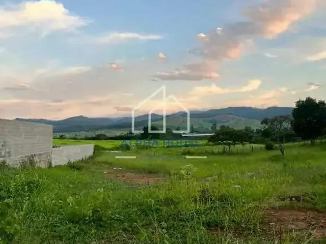 Terreno / Lote para Venda em Pindamonhangaba/SP Parque Shangri lá