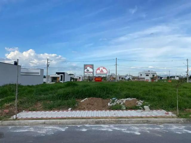 Terreno / Lote para Venda em Pindamonhangaba/SP Residencial e Comercial Bosque da Imperatriz
