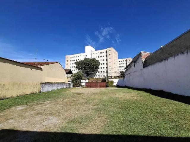 Terreno / Lote para Venda em Pindamonhangaba/SP Santana