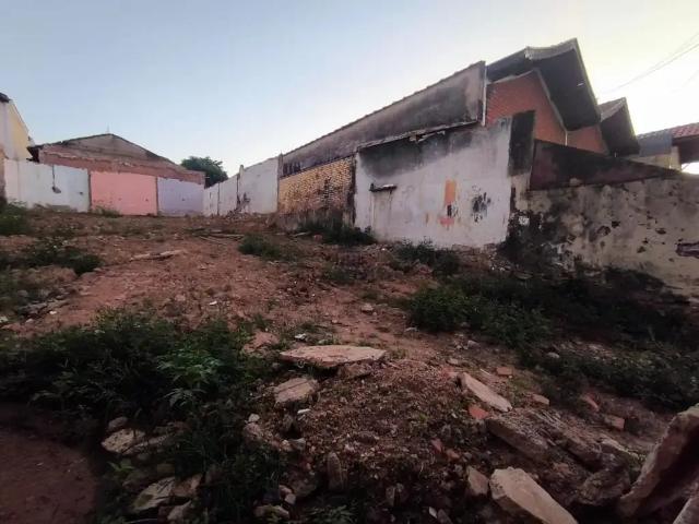 Terreno / Lote para Venda em Piracicaba/SP Castelinho