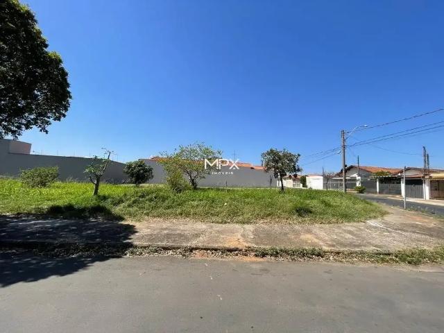 Terreno / Lote para Venda em Piracicaba/SP Castelinho