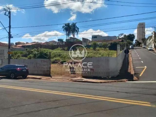 Terreno / Lote para Venda em Piracicaba/SP Centro