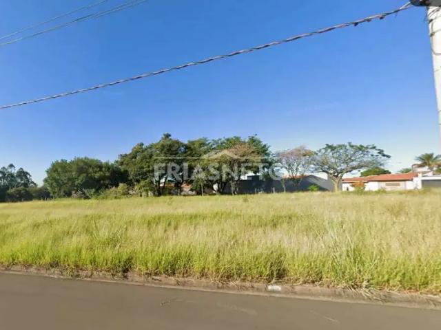 Terreno / Lote para Venda em Piracicaba/SP Alto