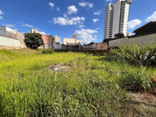 Terreno / Lote para Venda em Piracicaba/SP Centro