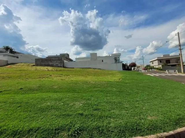Terreno / Lote para Venda em Piracicaba/SP Bongue