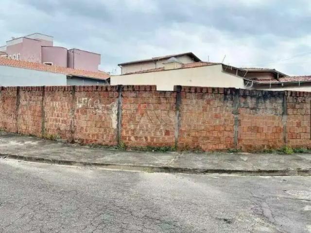 Terreno / Lote para Venda em Piracicaba/SP Santa Terezinha