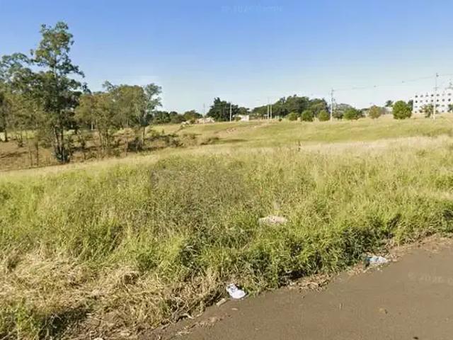 Terreno / Lote para Venda em Piracicaba/SP Pompéia