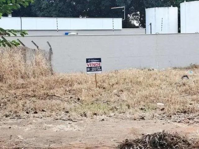 Terreno / Lote para Venda em Piracicaba/SP Pompéia