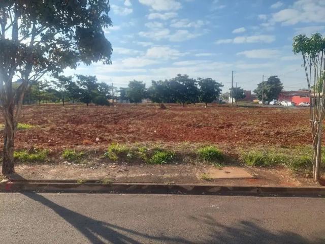 Terreno / Lote para Venda em Piracicaba/SP Residencial Bertolucci