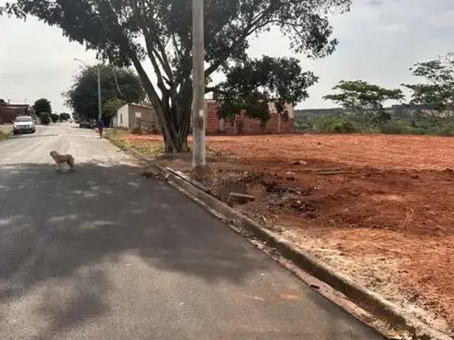 Terreno / Lote para Venda em Piratininga/SP Olympio Fernandes