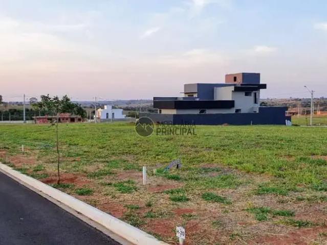 Terreno / Lote para Venda em Piratininga/SP Centro