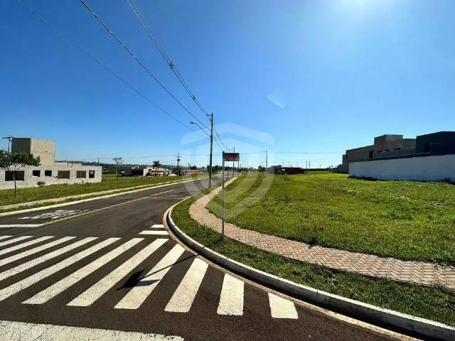Terreno / Lote para Venda em Piratininga/SP Centro