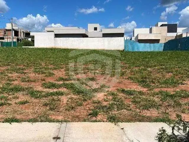 Terreno / Lote para Venda em Piratininga/SP Residencial Villa de Leon