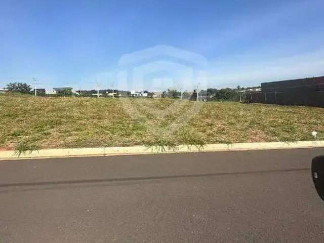 Terreno / Lote para Venda em Piratininga/SP Residencial Villa de Leon