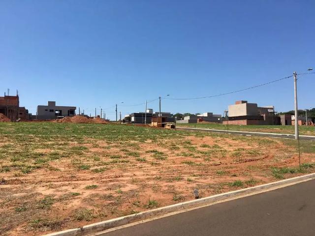 Terreno / Lote para Venda em Piratininga/SP Residencial Villa de Leon