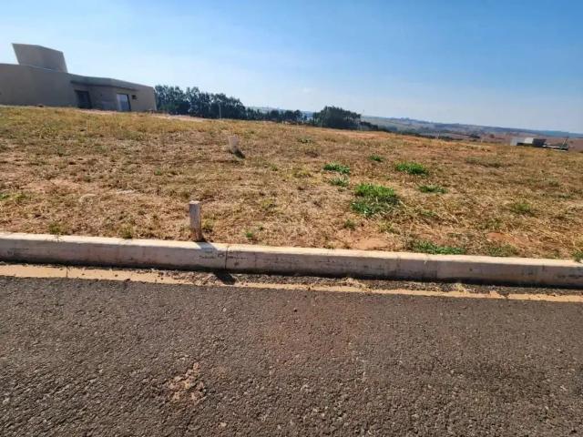 Terreno / Lote para Venda em Piratininga/SP Residencial Villa de Leon