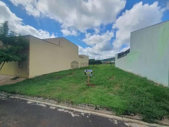 Terreno / Lote para Venda em Piratininga/SP São Francisco