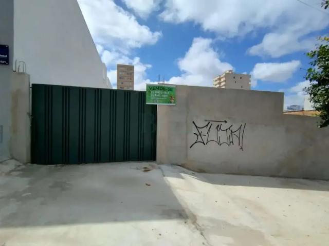 Terreno / Lote para Venda em Poços de Caldas/MG Centro