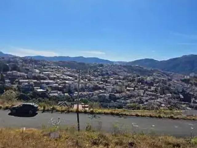 Terreno / Lote para Venda em Poços de Caldas/MG Jardim Bandeirantes