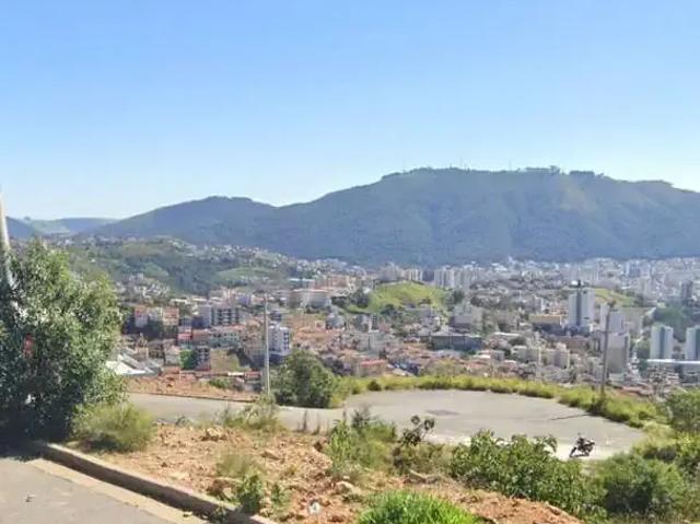 Terreno / Lote para Venda em Poços de Caldas/MG Jardim Bandeirantes